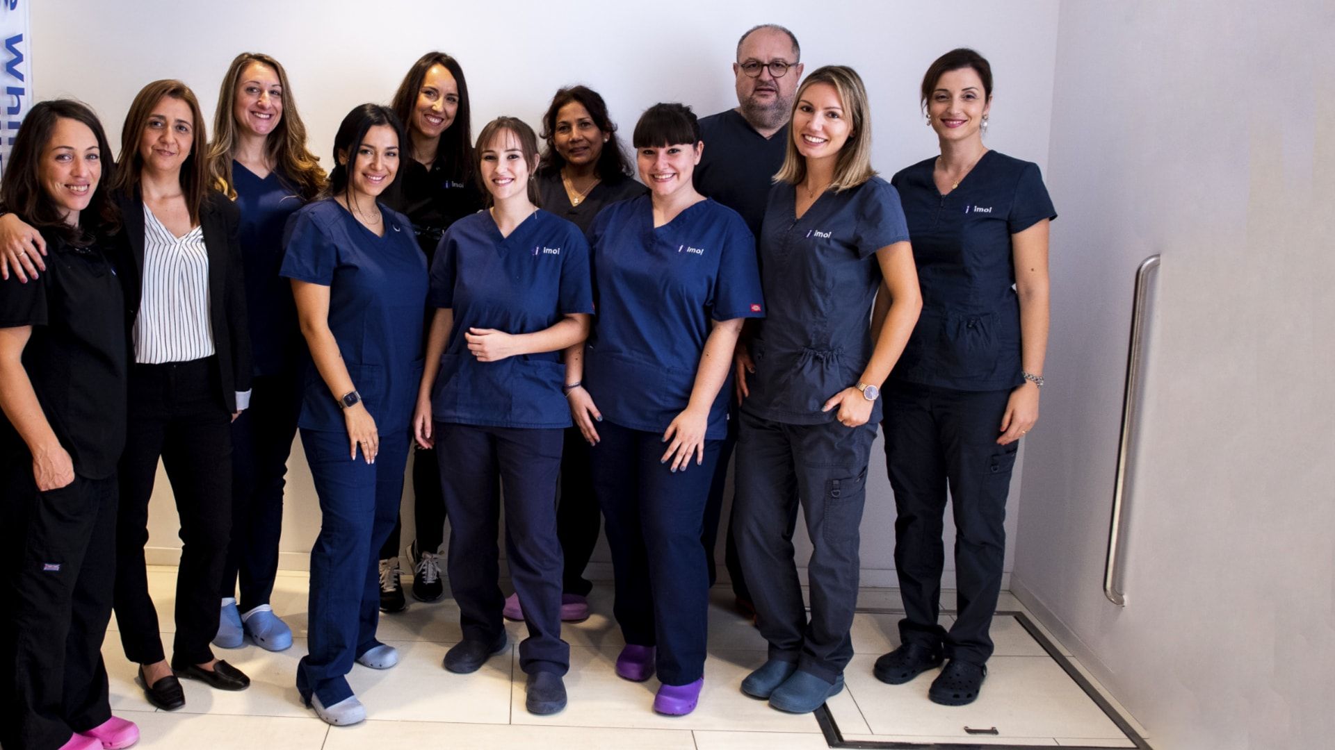 Un equipo de odontología hecho a tu medida en Barcelona e Ibiza ...